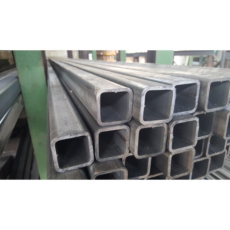 Tube Carré ACIER 50x50 mm Qualité S235JR formé à froid à la découpe